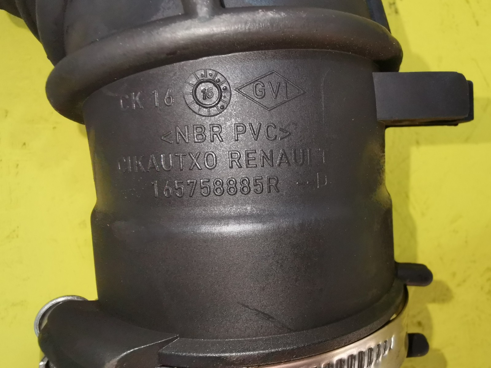 TUBO ASPIRAZIONE FILTRO ARIA RENAULT DACIA 1.5 DCI | Ricambi Usati