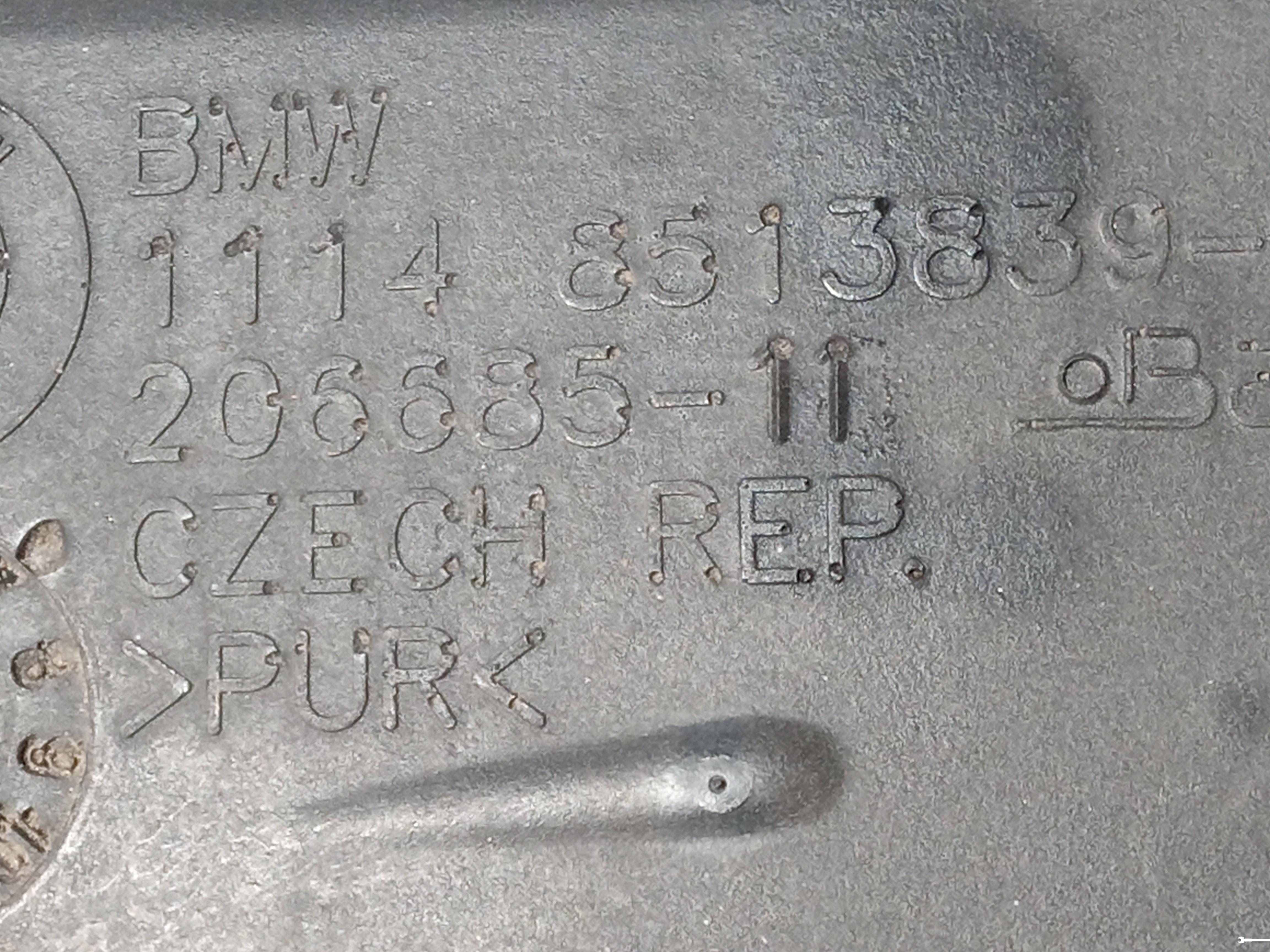 COPERCHIO MOTORE INSONORIZZANTE BMW 114D 116D F20 F21 | Ricambi Usati