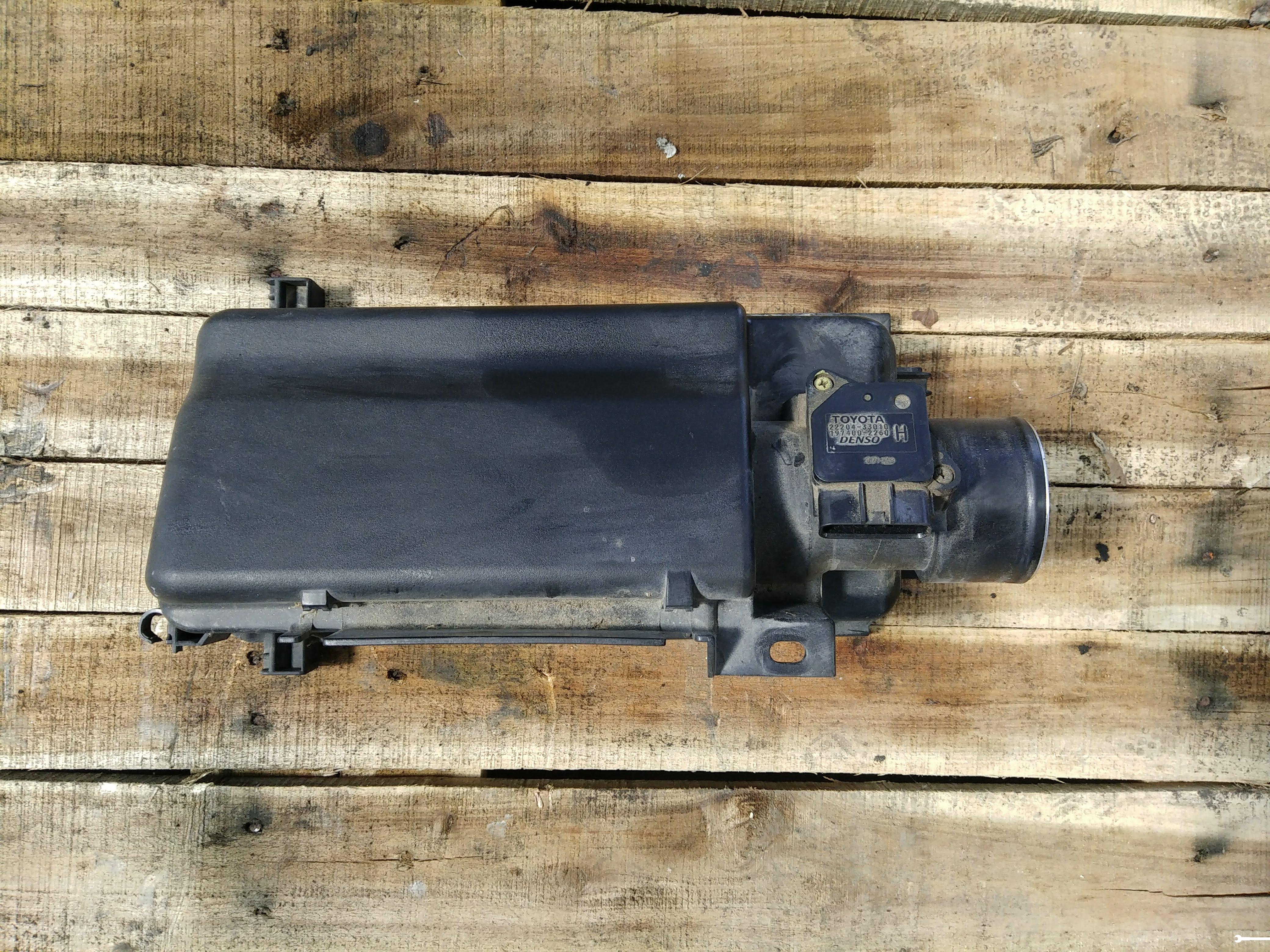MISURATORE MASSA ARIA DEBIMETRO TOYOTA YARIS 1.4 D | Ricambi Usati