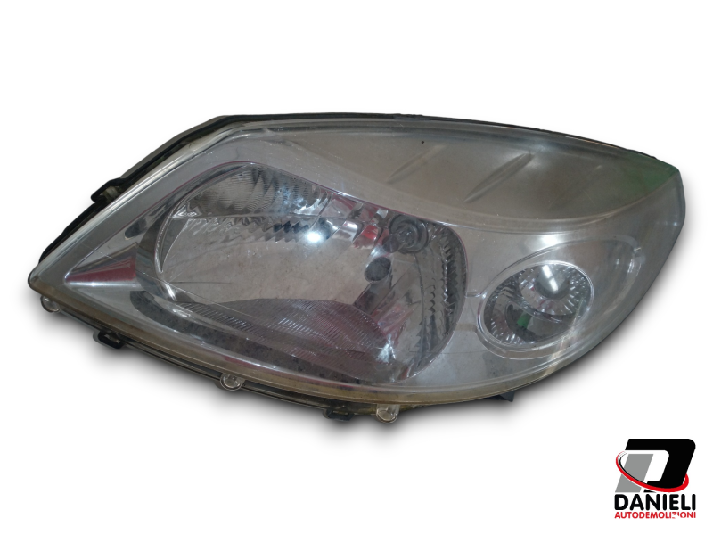 Fanale Anteriore Sinistro Dacia Sandero | Ricambi Usati